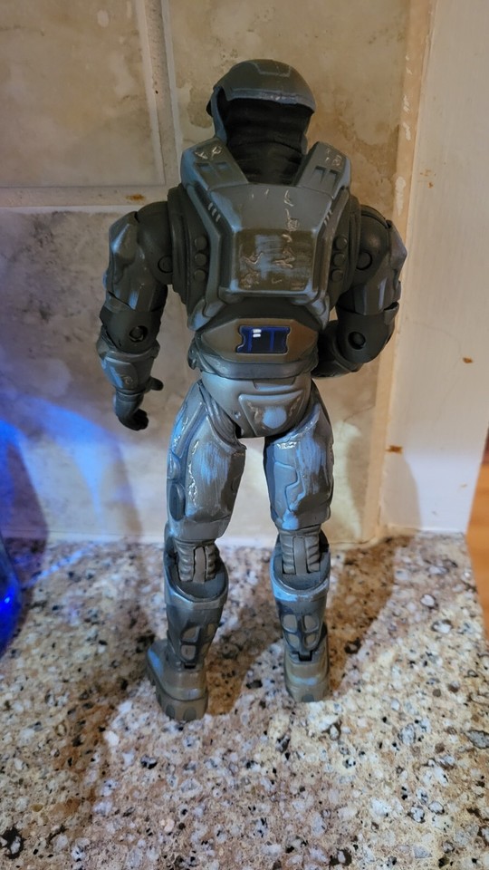 Halo Cobalt Blue Master Chief Figure Bungie Limited Edition EB Joyride ...