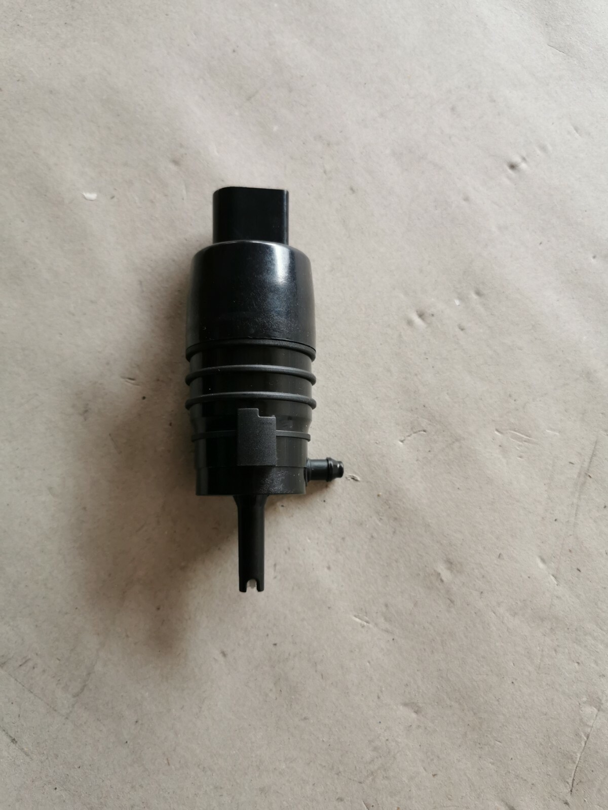 BMW 1 Series F20 F21 Washer Pump Fluid Container 67127310147 for sale ...