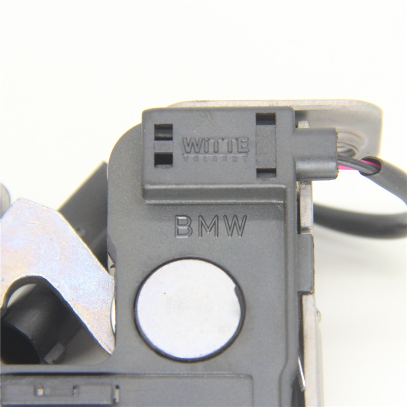 51237008755 Lower Hood Lock Lid Latch For BMW 328i E90 E92 E93 E60 X1 ...