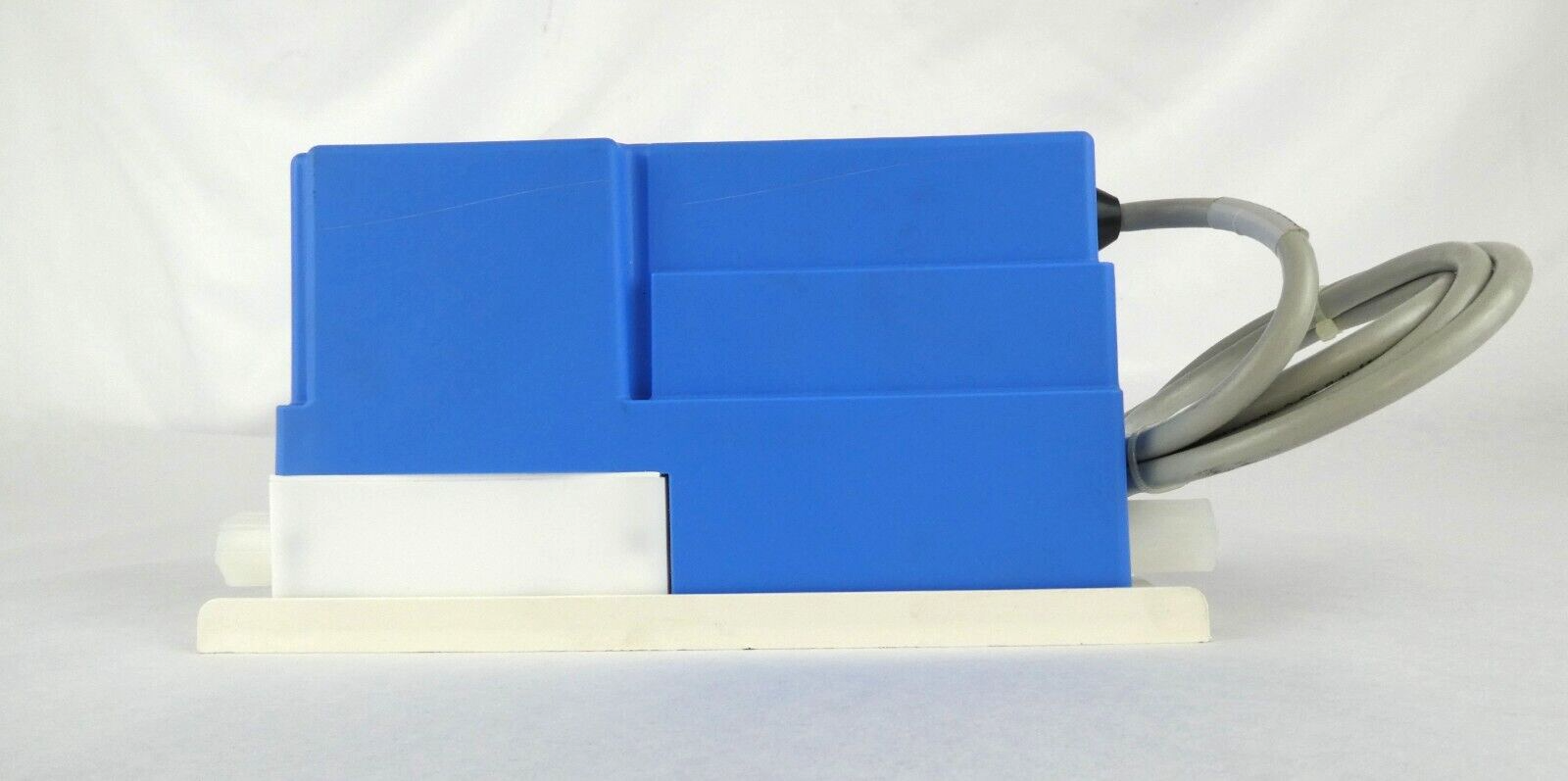 Entegris 6500-T2-F02-H04-M-P2-U1 InVue Flow Controller Working Surplus ...