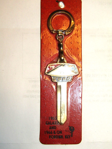 FORD ANTIQUE NEW OLD STOCK 1960s UNCUT KEY ORIGINAL BLISTER PACKAGE | eBay