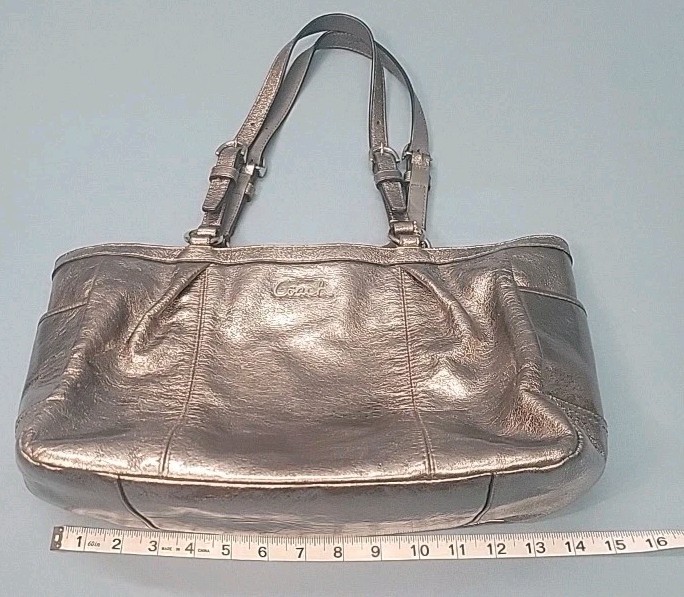Coach Gallery Tote F17721 Metallic Silver Leather Shoulder Bag Medium ...