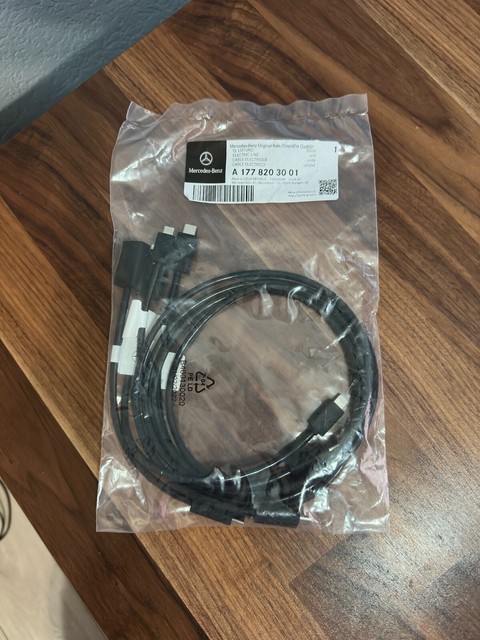 Mercedes-Benz Media Interface Consumer Cable Kit A1778203001 for sale ...