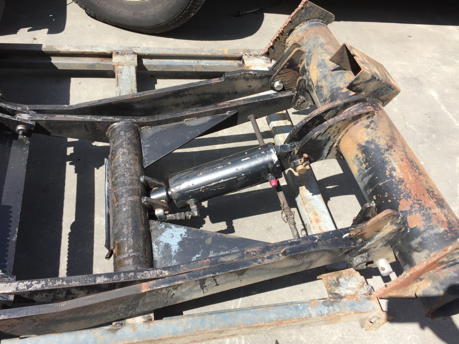 WALTCO DELIVERY TRUCK 1600 LBS HYDRAULIC LIFTGATE GOOD CONDITION | eBay