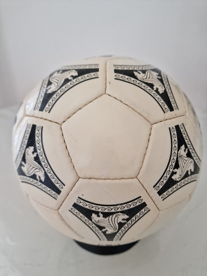 Adidas Official Ball FIFA World Cup 1990 Etrusco Unico Small R France ...