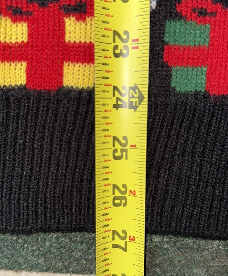 H&M Divided Ugly Christmas Sweater Unisex M YOLO Donut Panic, It’s ...