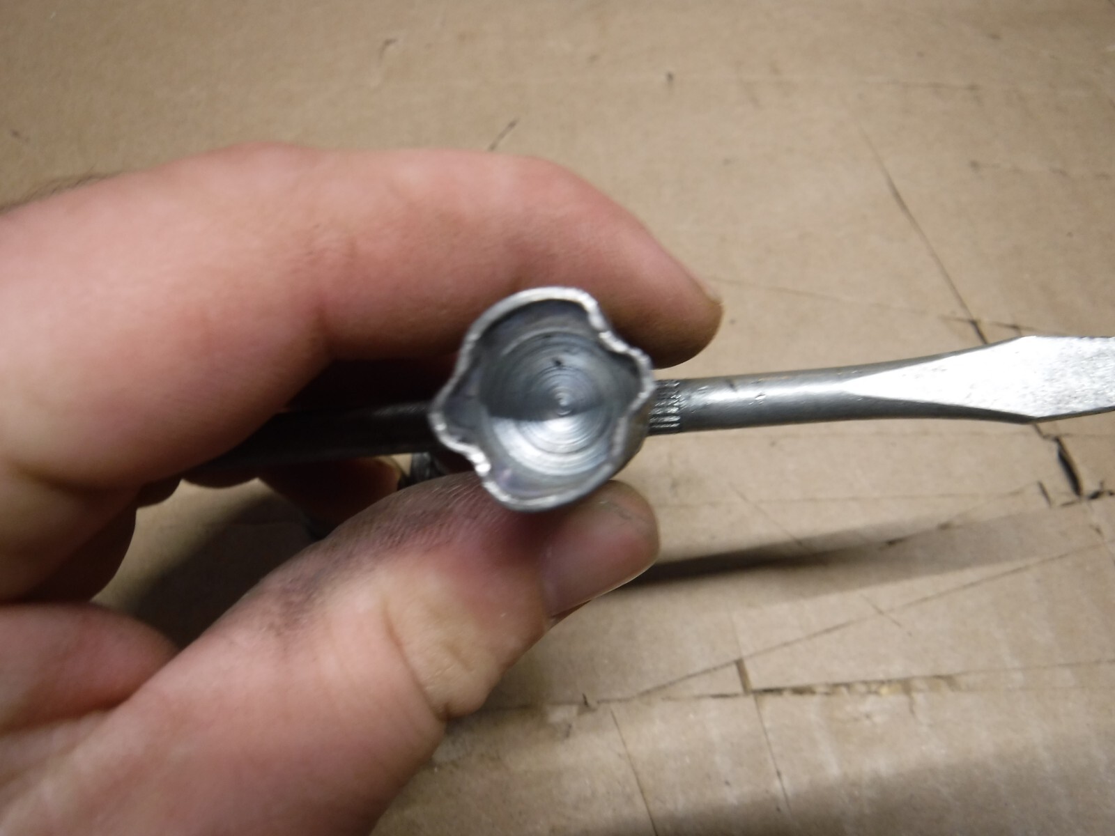 Chrysler+Wheel+Hubcap+lock+key+%23105052 for sale online | eBay