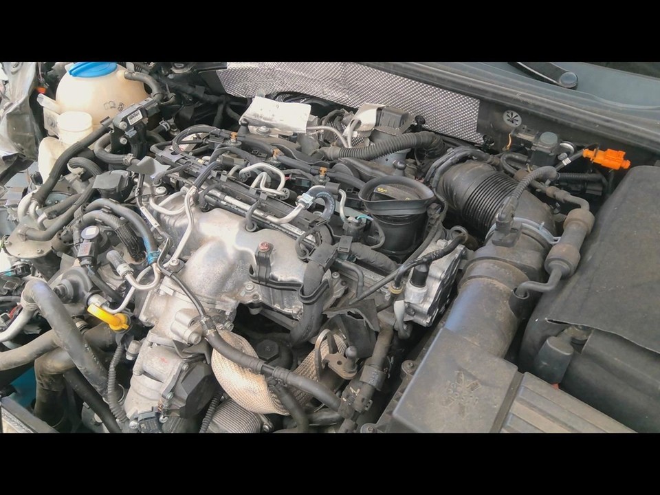 Passenger Tail Light Sedan Quarter Panel Mounted Fits 12-15 PASSAT ...