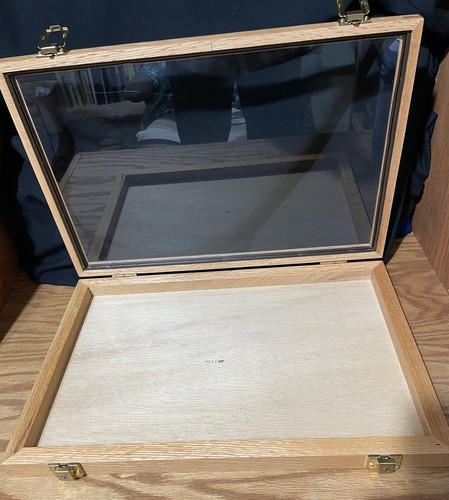 Maple Display Case For Collectables - Knives, Buckles, Coins, Medals ...