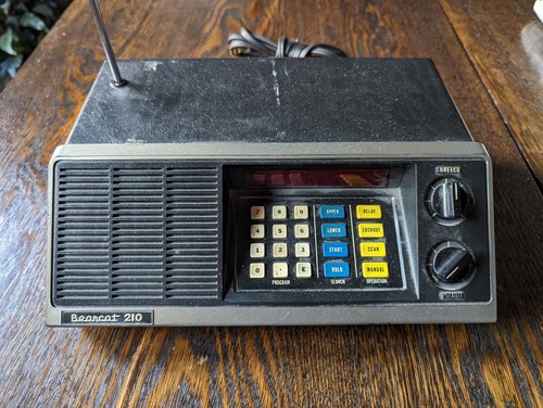 Vintage Bearcat 210 BC-210 Programmable VHF/UHF Scanner Radio | eBay
