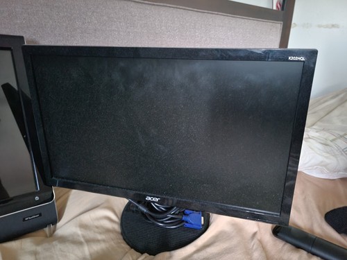 HP TouchSmart IQ500 PC Desktop + Two Acer K202HQL Monitors + Logitech ...