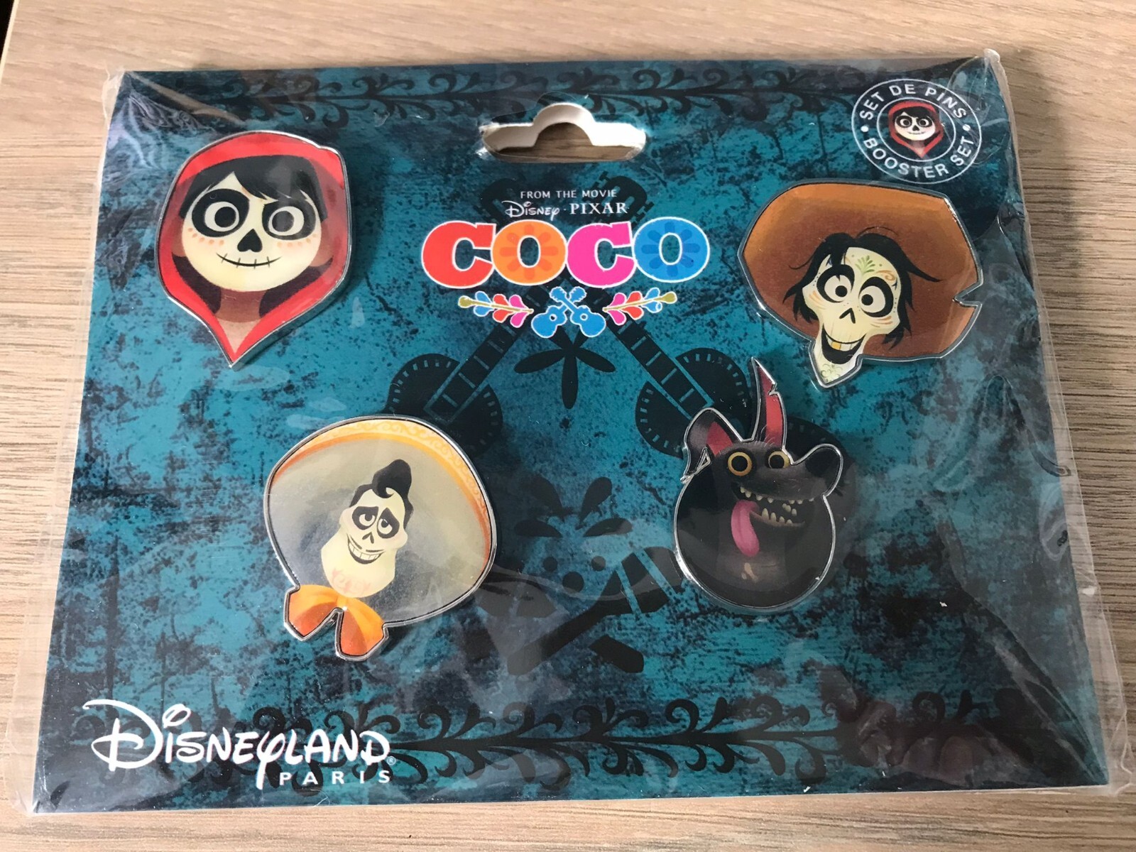 PIN COCO booster Miguel Dante Hector Ernesto Pixar Disney Disneyland ...