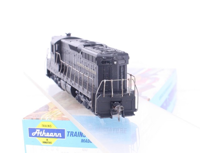 Athearn 3804 Pennsylvania PRR Sd9 Diesel Locomotive 7607 HO Scale for ...