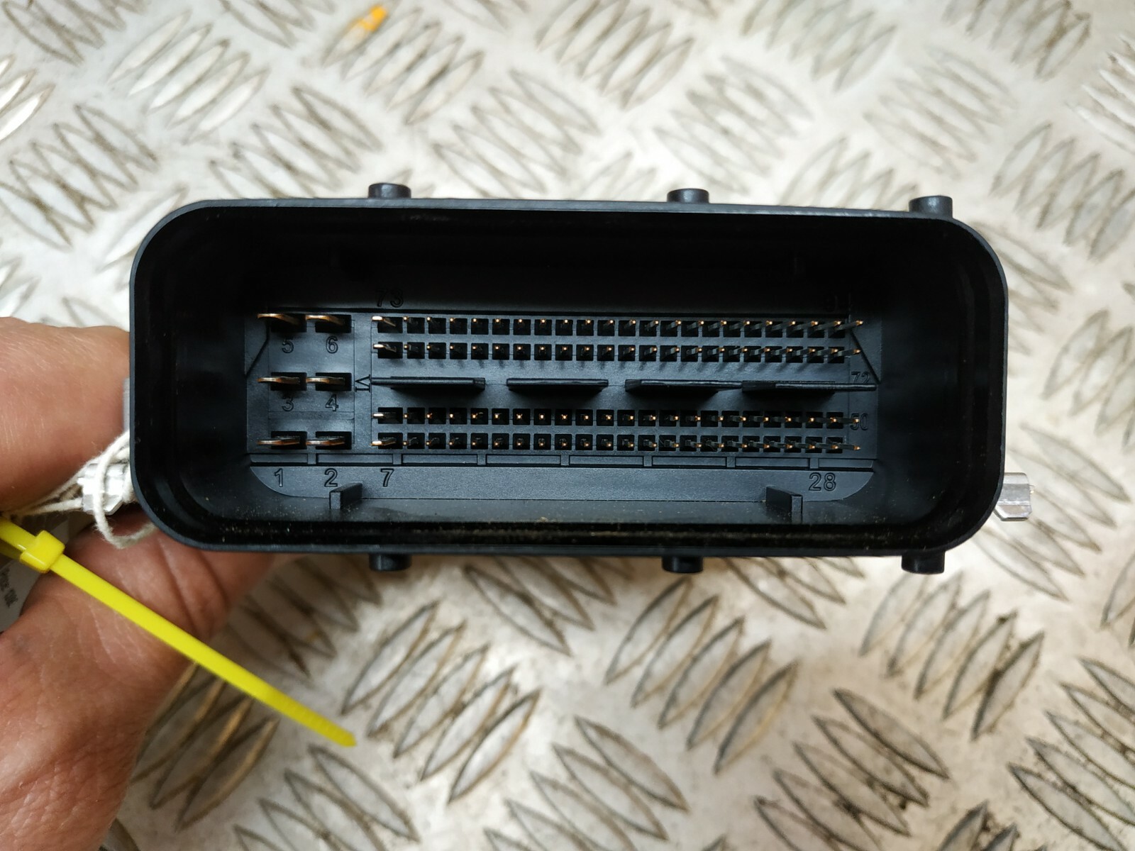 Nissan Navara D23 NP300 2016-20 SCR Control Unit AdBlue ECU 23730-5JK1A ...