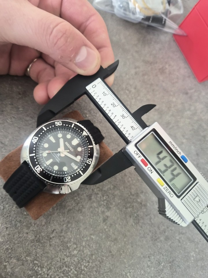 Seiko Captain WILLARD Black MOD NH35 Automatic Divers Watch | eBay UK