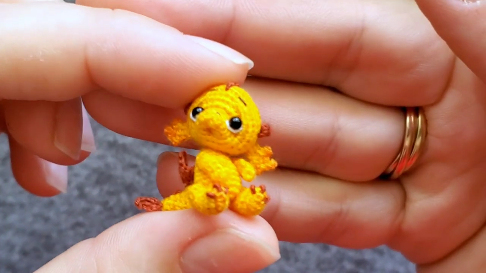 Custom extremely micro Dragon. Dollhouse miniature. Doll pet ...