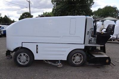 OLYMPIA ZAMBONI ICE RESURFACER PROPANE RUNS DRIVES | eBay