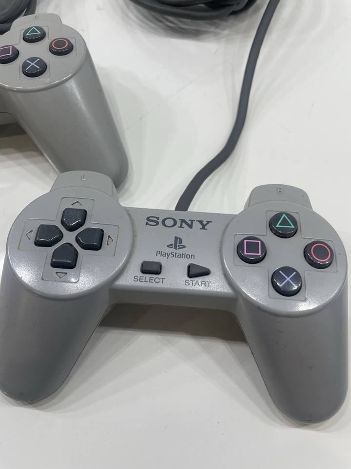 Sony PlayStation 1 PS1 Controller Lot Of 2 SCPH-1080 Original Oem Gray ...
