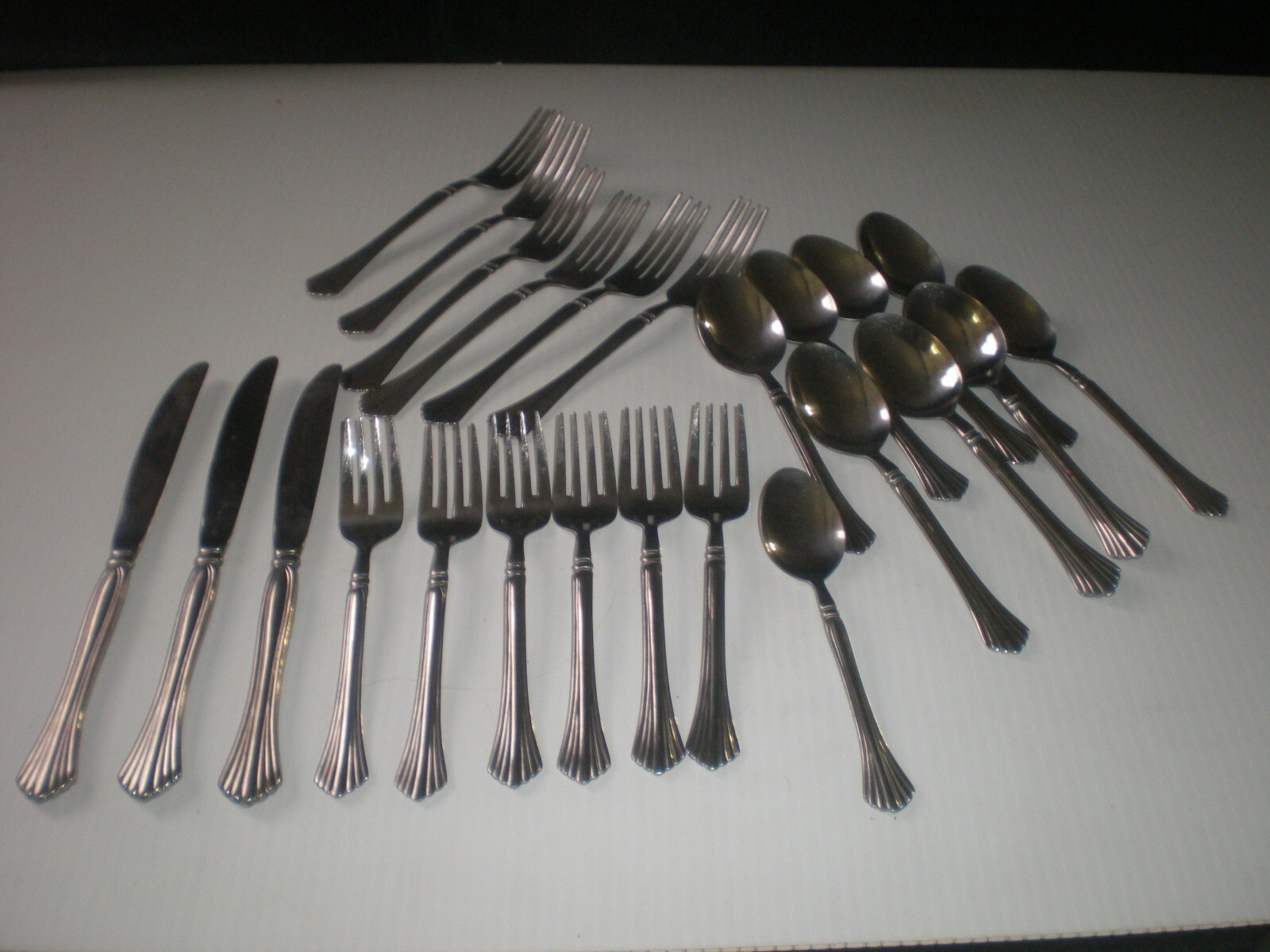 Lot of 20 Pc Pfaltzgraff Stainless Flatware Silverware Set | eBay