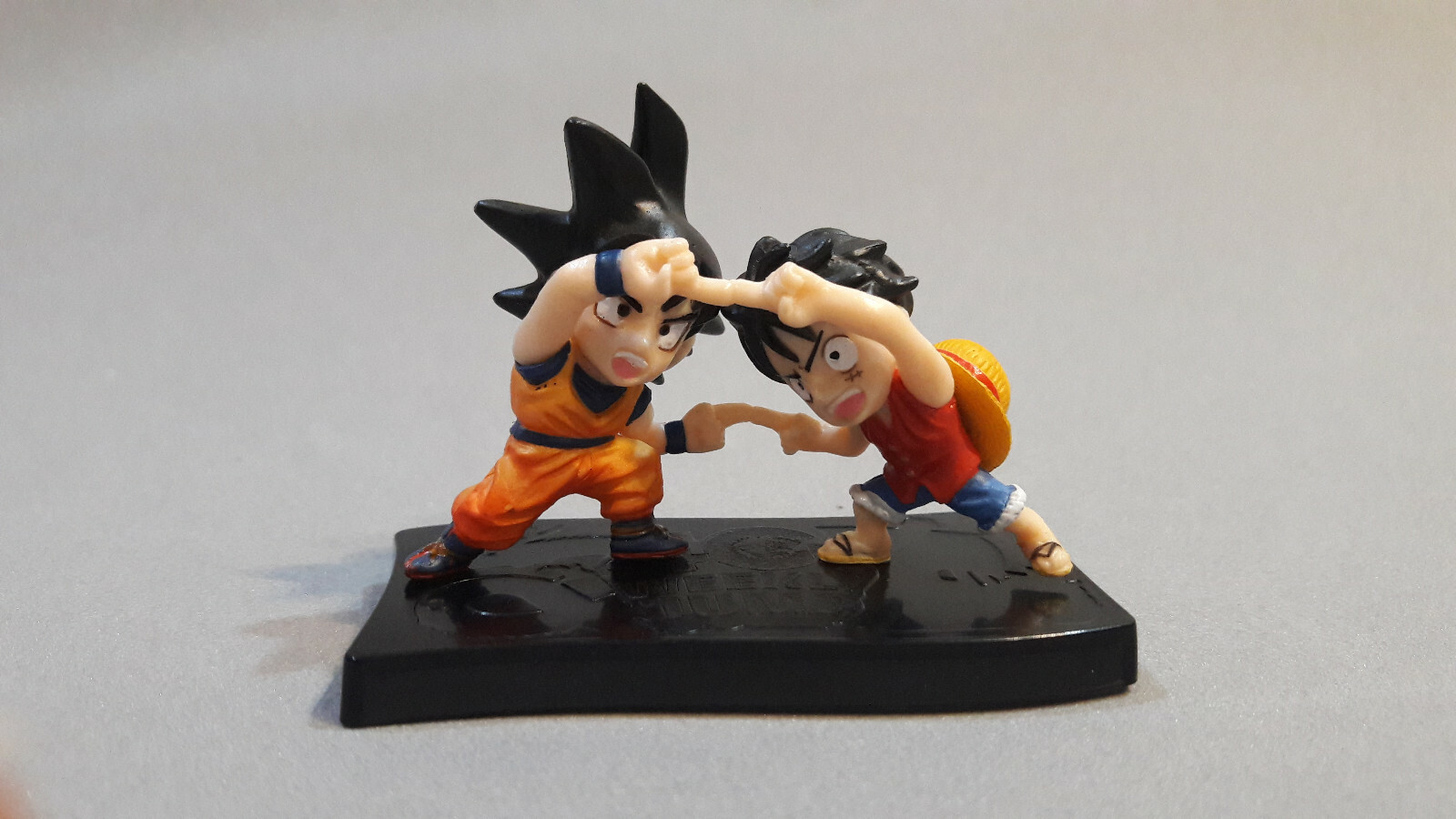 ONE PIECE x DRAGON BALL SUPER DEFORMED COLLECTION FIGURE LUFFY & GOKOU ...