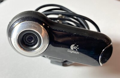 Logitech Webcam Pro 9000 with Carl Zeiss 2MP Autofocus Lens 860-000210 ...