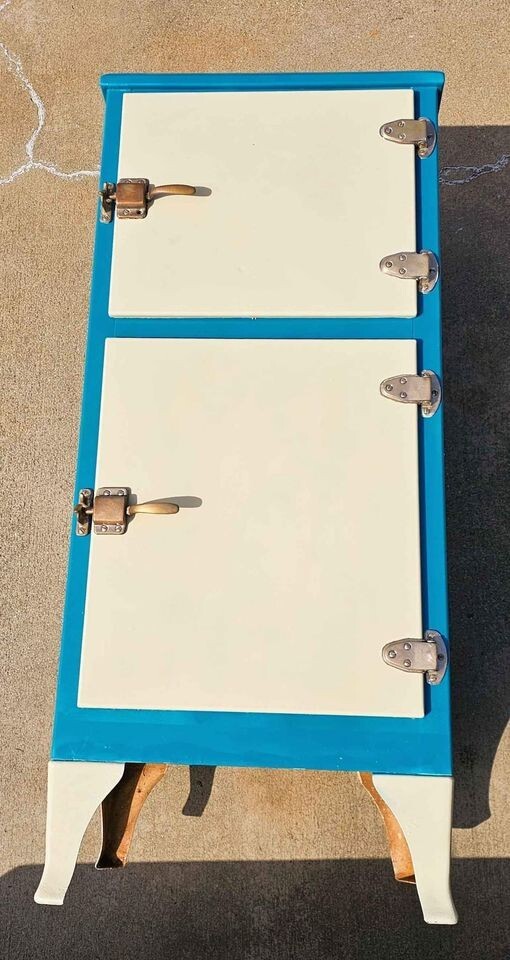 Antique/Vintage 1940's Ice Box Refrigerator - Albatross Steel Furniture ...