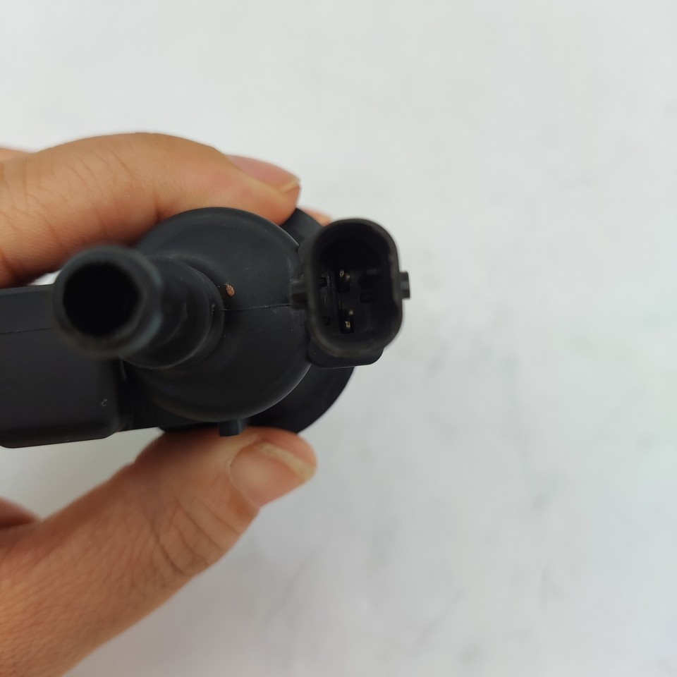 NEW Fuel Tank Breather Valve 13907614013 For BMW 228i X1 2.0L Bosch ...