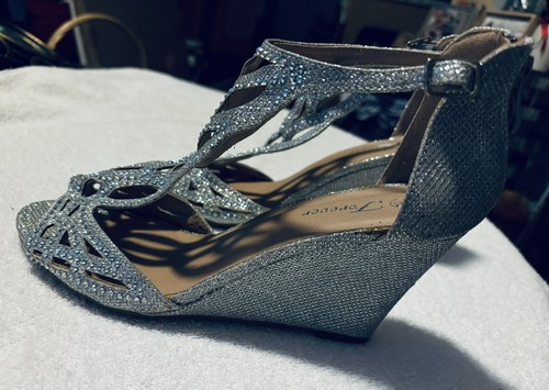 Brand New Wedges By FOREVER - Size 9 - Wedge Height 3.5 Inches - Box 77 ...