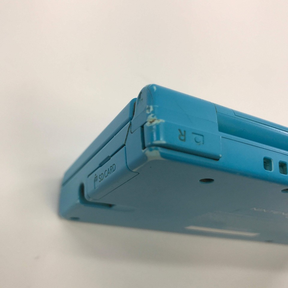 Broken Nintendo DSi DSi Handheld Game Console Only TWL-001 Bad Back ...