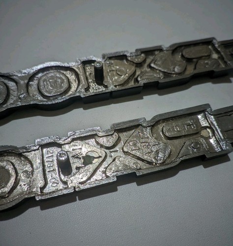 YAMAHA RX100 RX 100 Side Cover Emblem Badge Nos Genuine Japan Pair (R+L ...