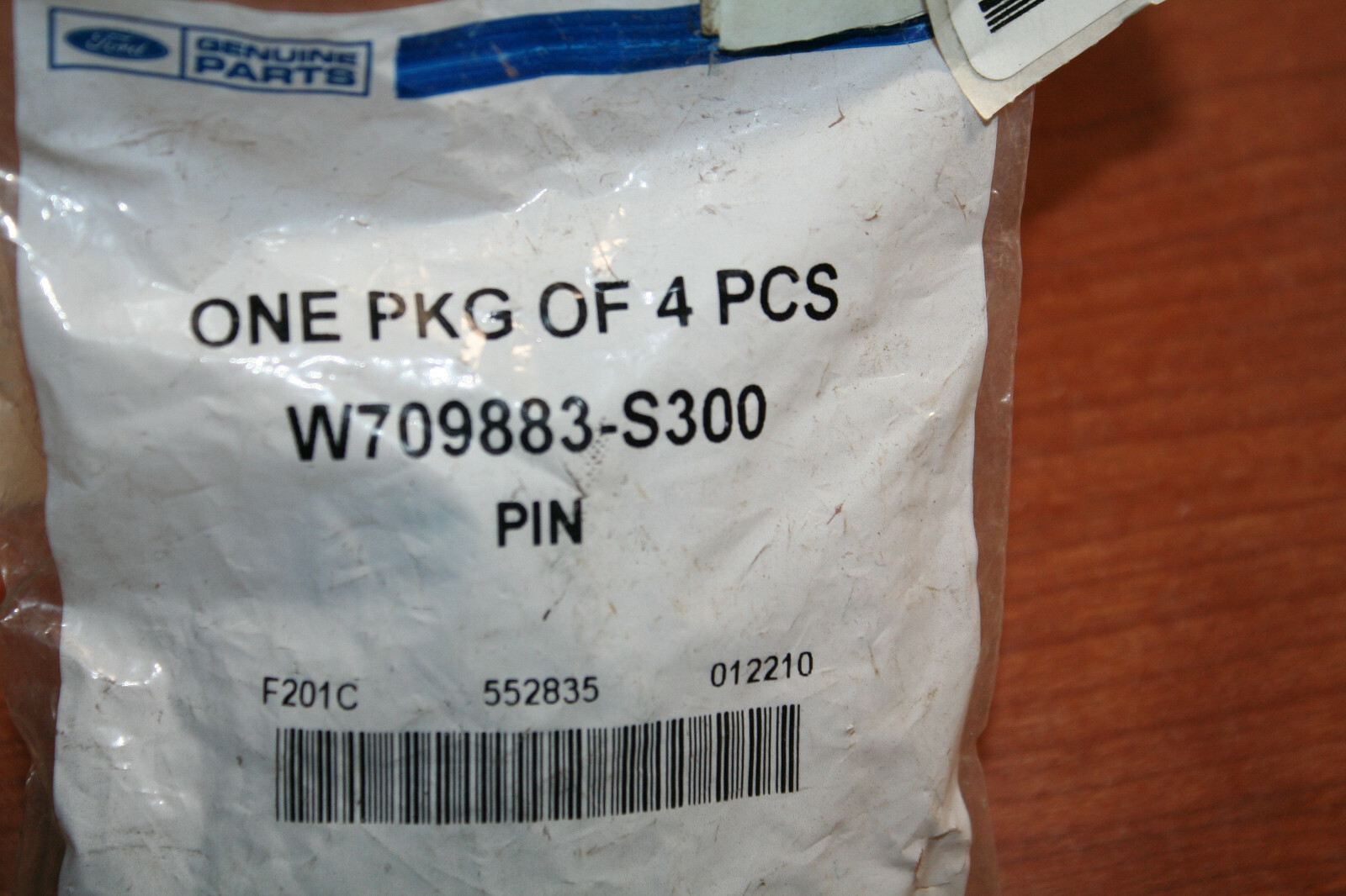 NOS Ford Rocker Moulding Clip W709883-S300 Qty.4 05-14 Mustang 09-16 ...