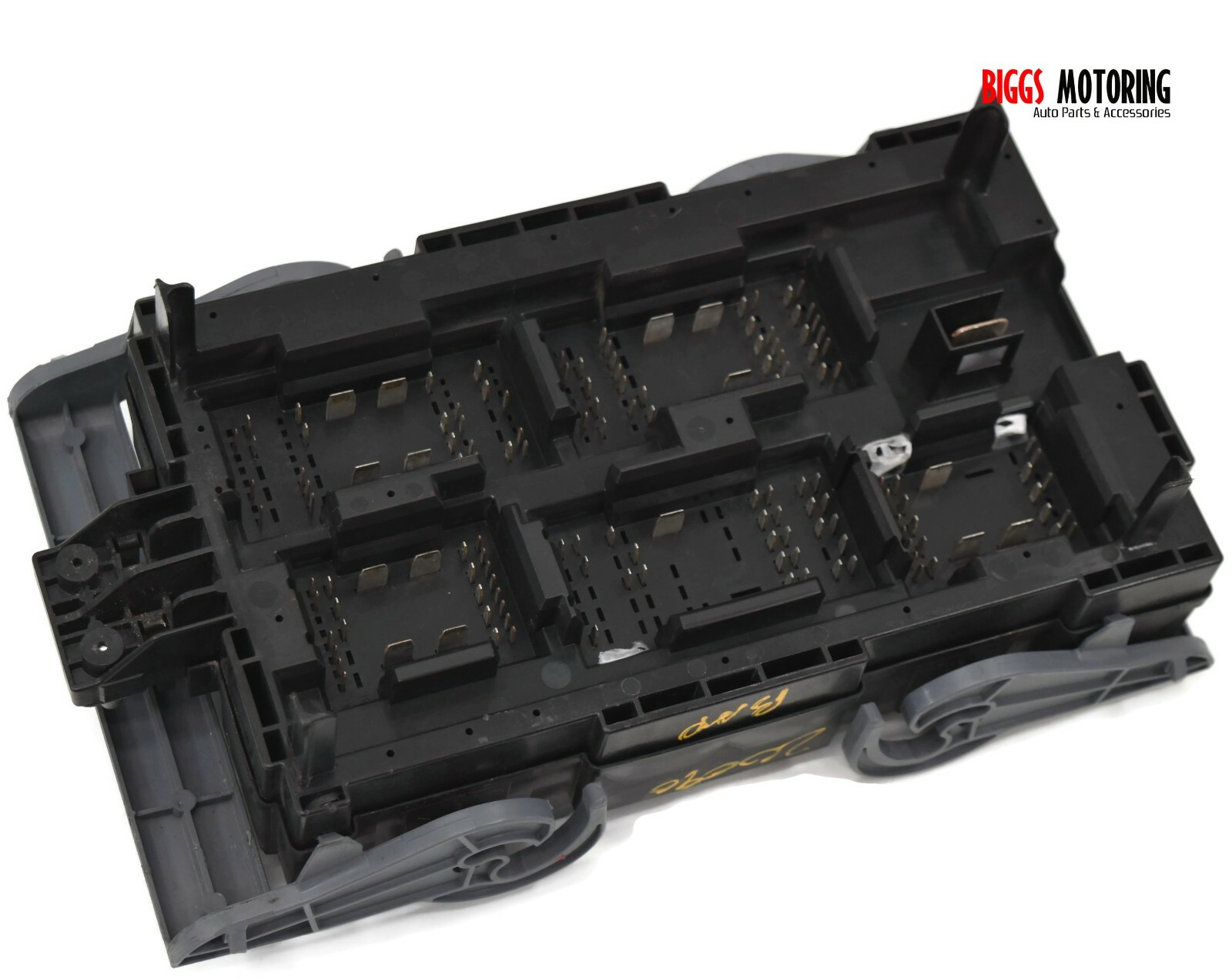 2010-2014 Cadillac Chevy Gmc Junction Relay Block Fuse Box Module ...