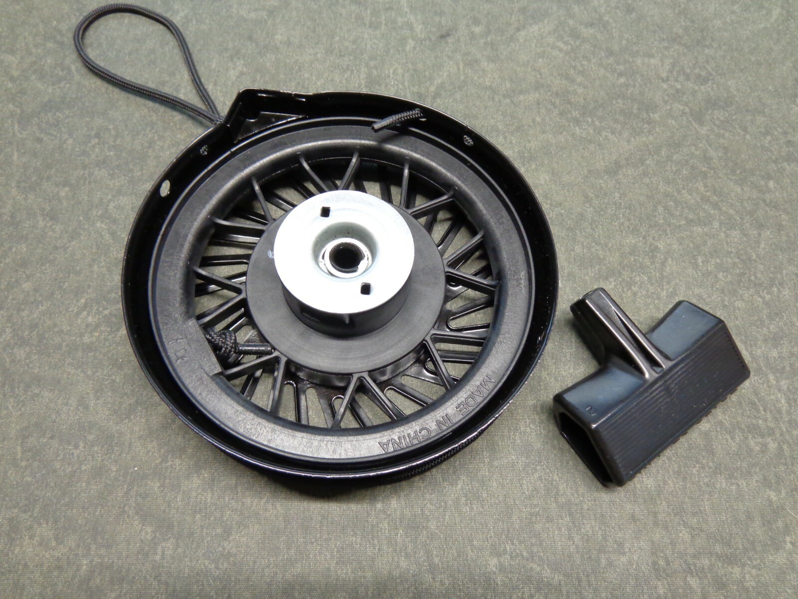 Tecumseh Engine 590785 RECOIL STARTER ASSEMBLY GENUINE OEM 590621 ...