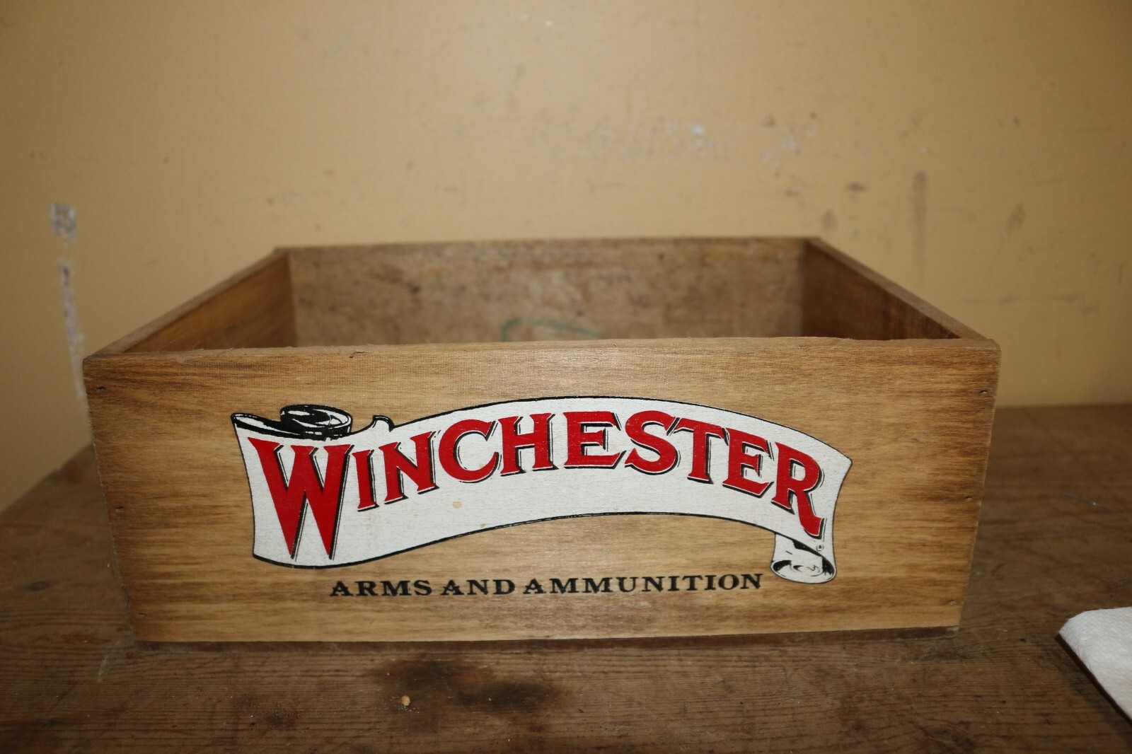 Vintage Winchester Arms & Ammunition Gun Rifle Hunting Wood Ammo Box ...