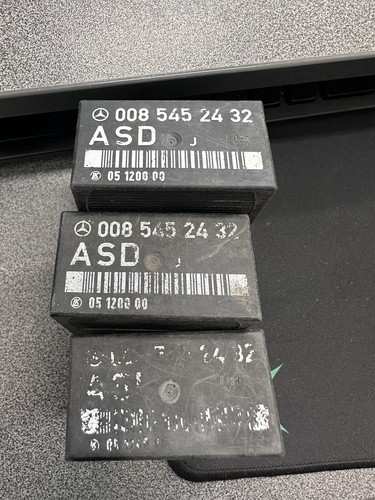 OEM Mercedes W124 ASD Relay Genuine Part# 0085452432 | eBay