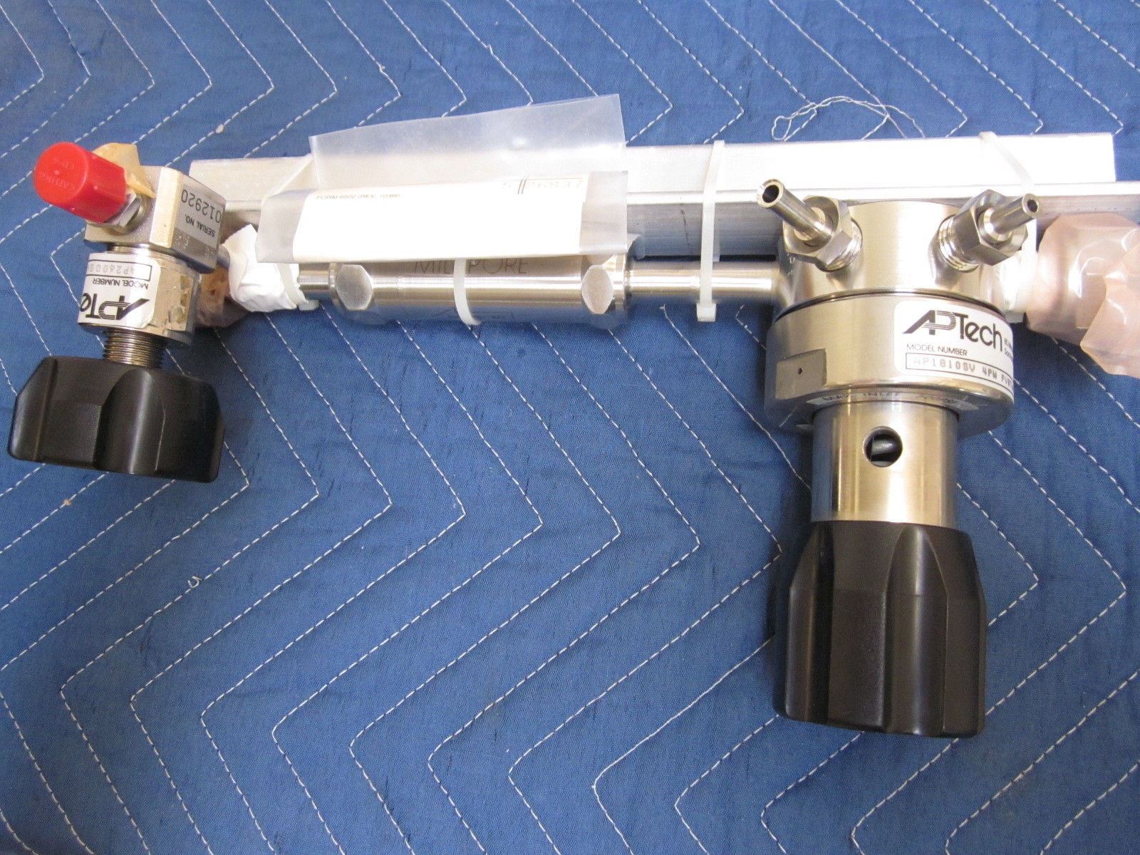 High Purity Gas Stick 12-1/2" Face to Face 1/2"F-VCR Aptech AP1810 ...