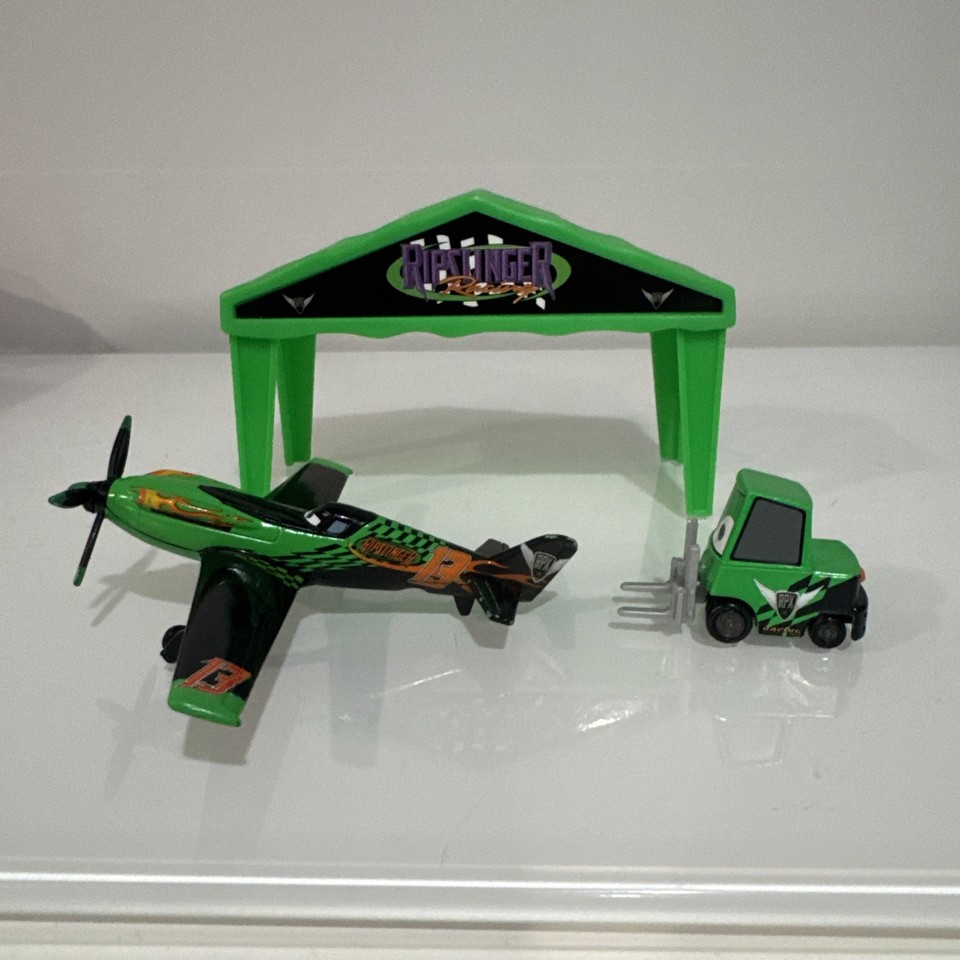 Disney Planes Ripslinger Pit Row Gift Pack (2012) Mattel Toy Box Set | eBay