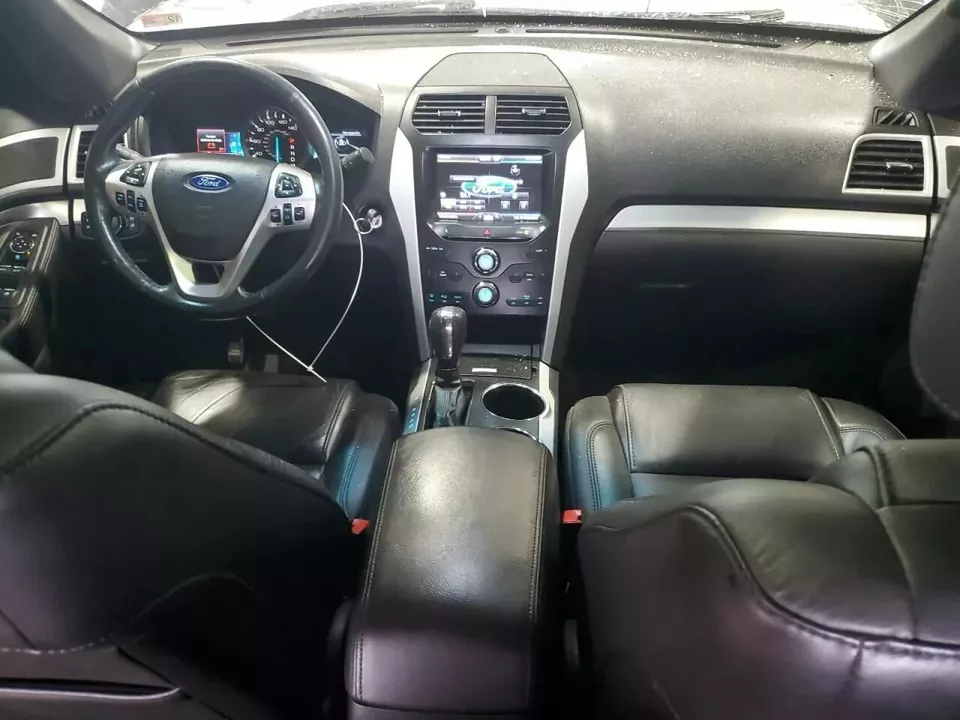 2011-2015 Ford Explorer Front Floor Center Console XLT w/Select Shift ...
