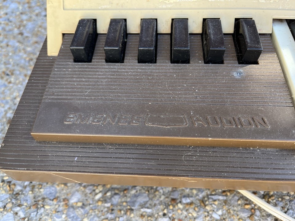 Emenee Audion Portable Electric Chord Organ Model 1805 | eBay