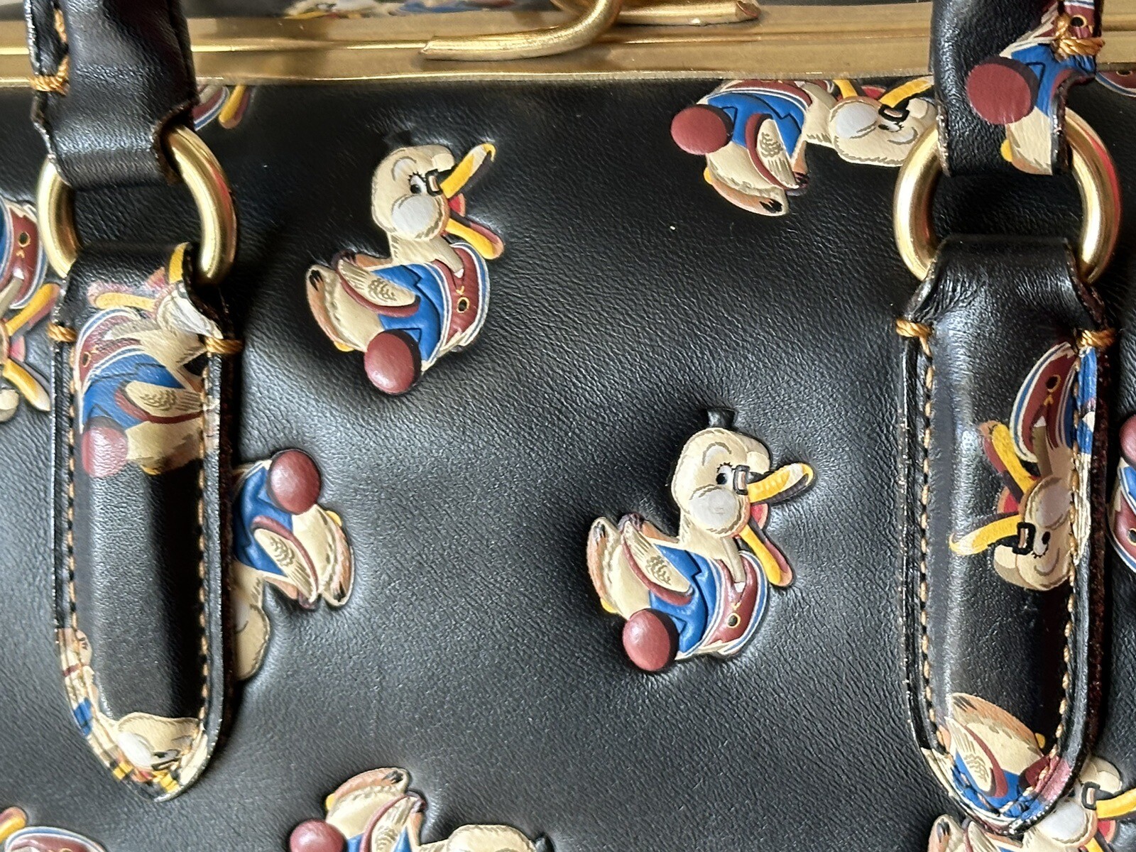 COACH 1941 MR DOODLE DUCK PRINT KISSLOCK SATCHEL BAG … - Gem