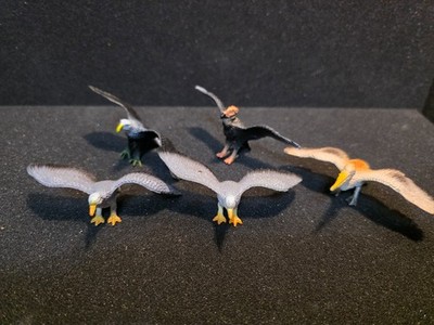 Vintage Bird Toy Lot of 5 Figures Plastic Eagle, Pelican, Seagal, etc ...
