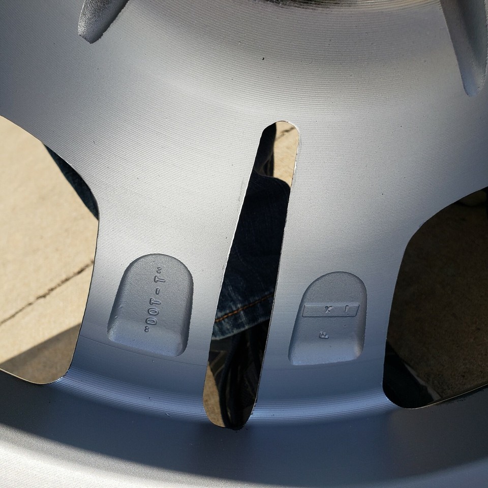 GM 22" Sierra Tahoe Denali Yukon Factory Silverado OEM Chrome Wheel ...