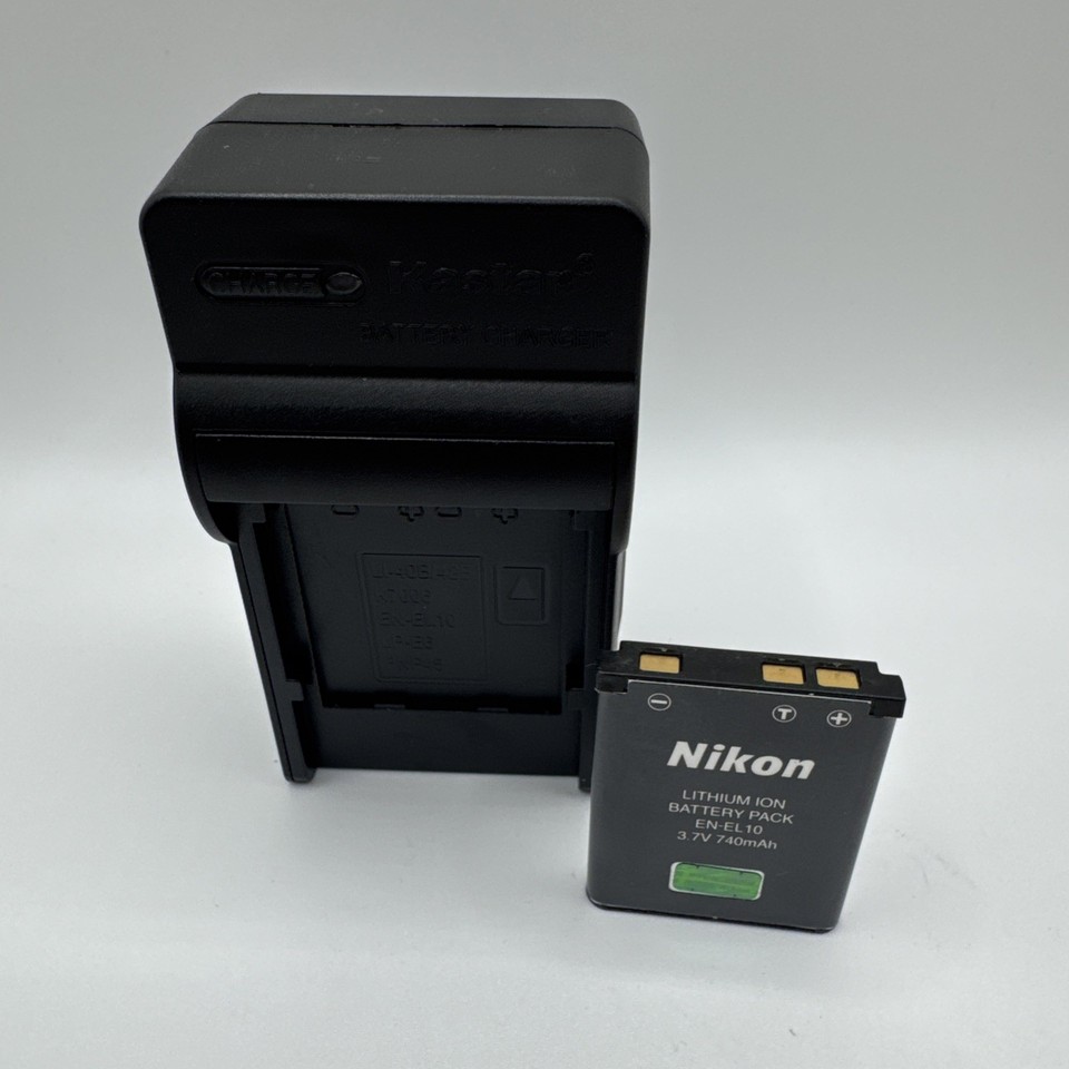 Nikon Coolpix S700 12.1 MP Silver Digital Camera Digicam Battery ...