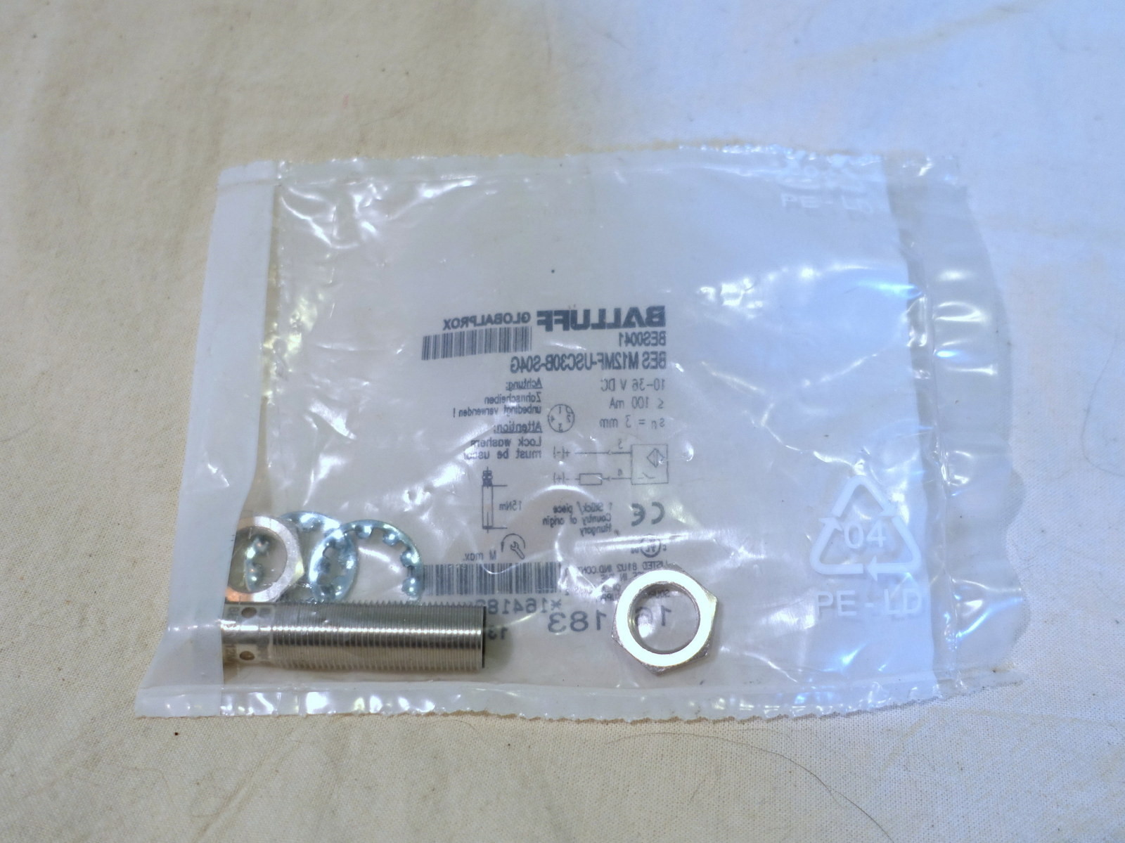 BALLUFF BES M12MF-USC30B-S04G BES0041 *NEW* PROXIMITY SWITCH 10-36V DC ...