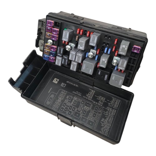 2011-2012 Chevy Malibu Electrical Fuse Relay-Junction Block Fusebox ...