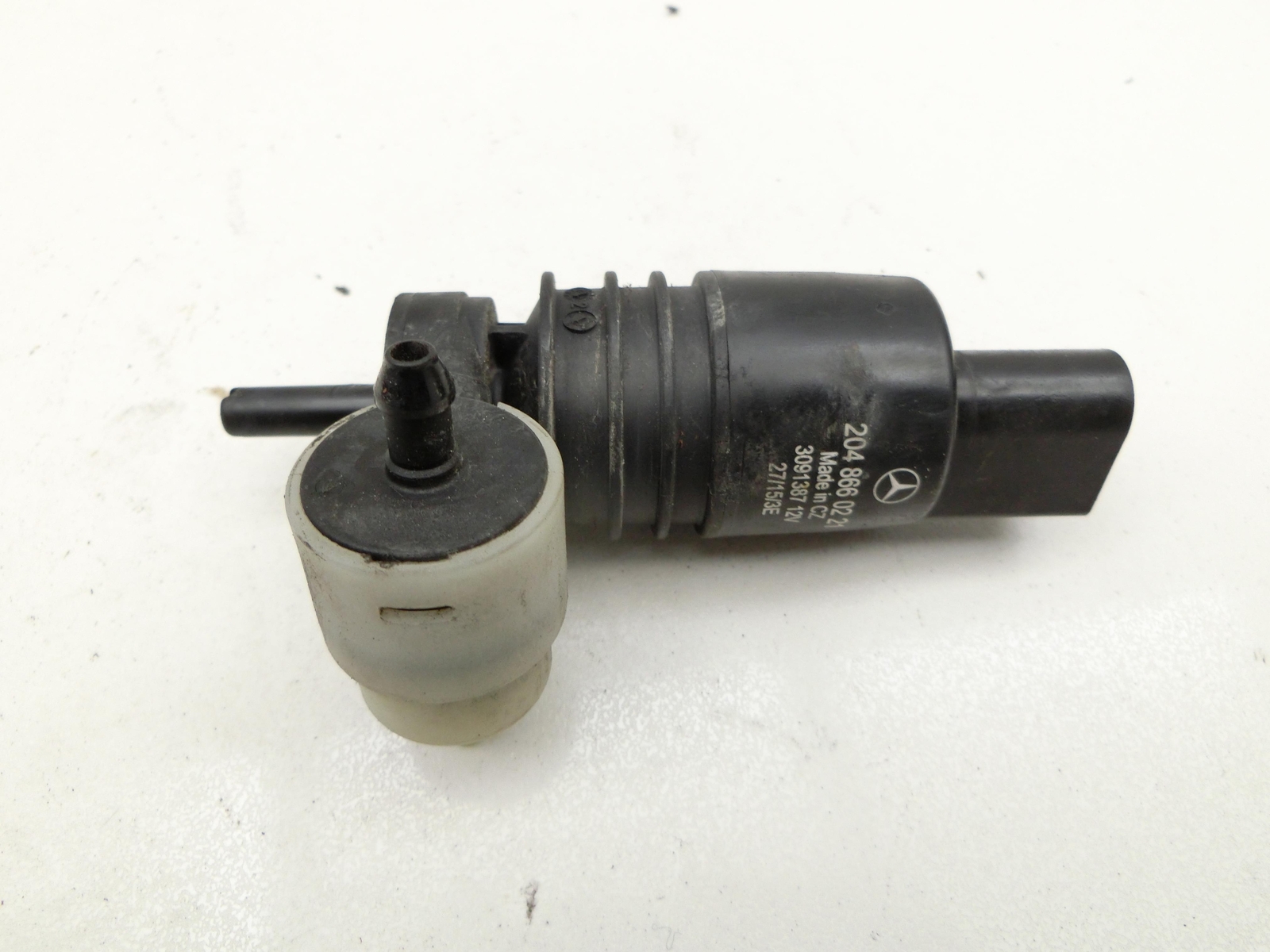 Washer Water Pump Washer Pump For Mercedes S212 E350d 13-16 A2048660221 ...