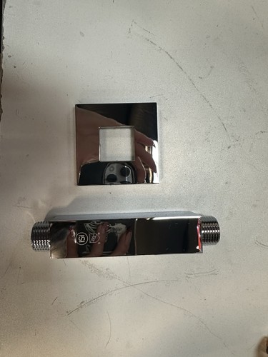 SHRSC40SCP 4 in. Square Ceiling Mounted Shower Arm and Flange Chrome ...