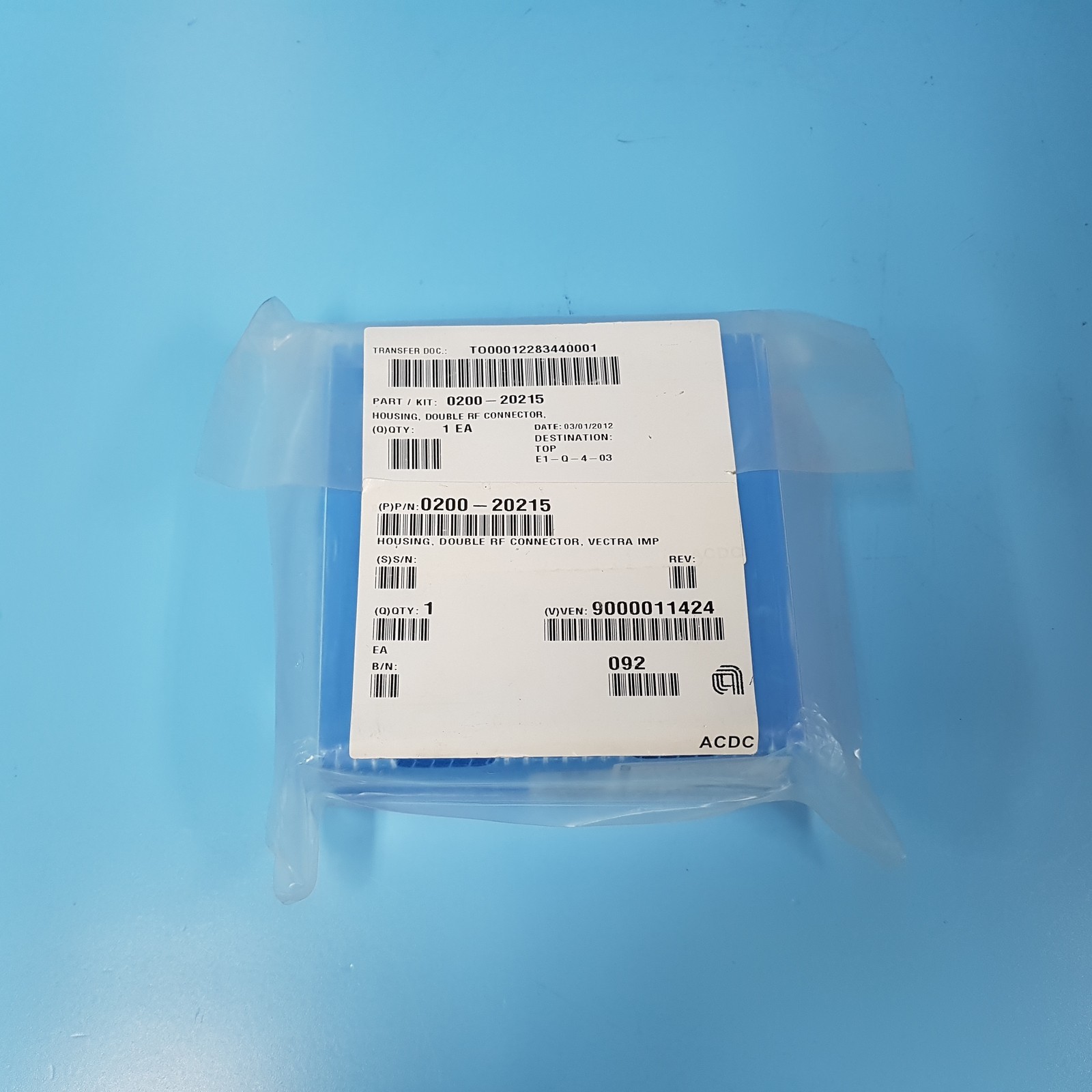 323-0502// AMAT APPLIED 0200-20215 HOUSING, DOUBLE RF CONNECTOR, VECTRA ...