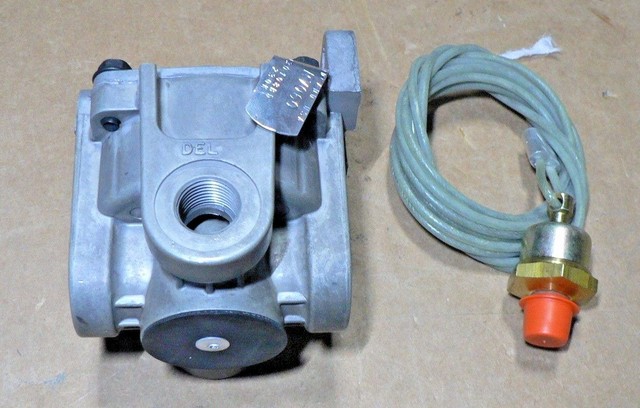 Haldex N30108BD Air Brake Valve Rv060 Feed for sale online | eBay