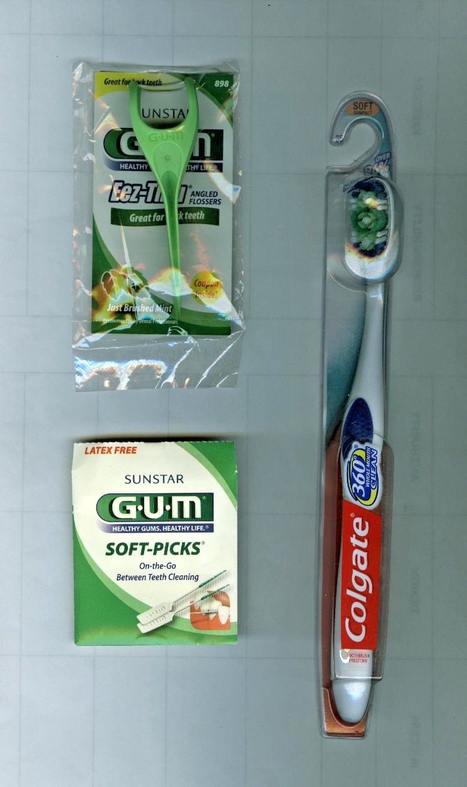 Colgate Compact Soft #35 Toothbrush~NEW~PlusFREE GUM Eez-Thru Floss ...